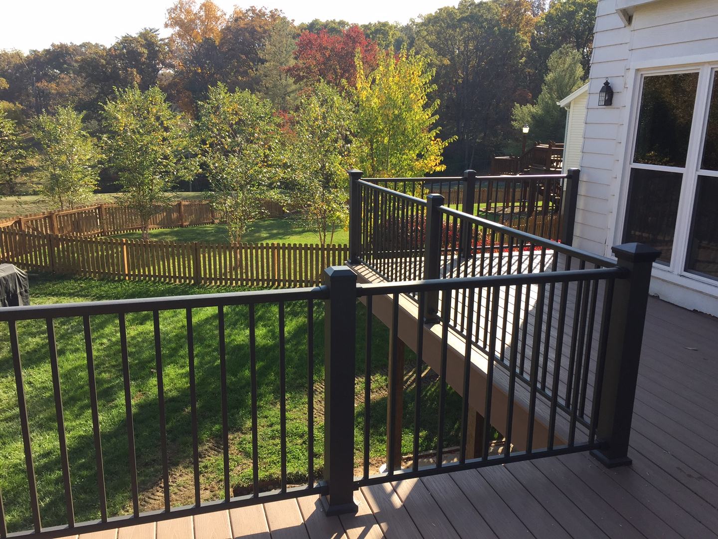 Aluminum Railing in Black - CFC Fences & Decks